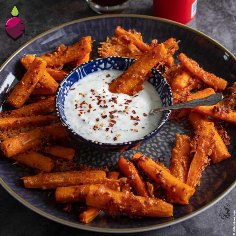 Parmesan-Karotten-Sticks - Ein köstlicher Snack für vegane/vegetarische ...